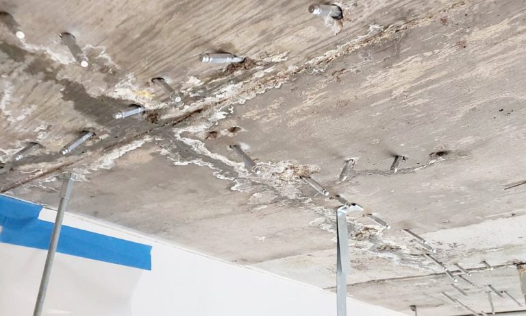 Ceiling Crack Injection Shopping Mall - SealBoss Corp.